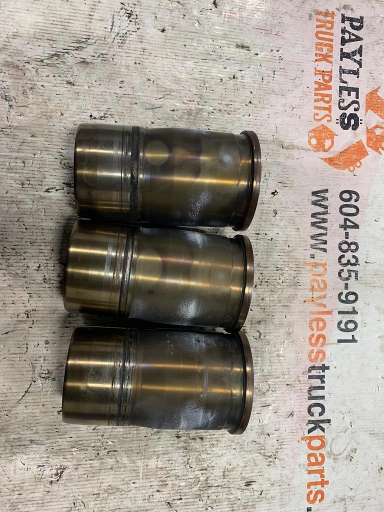 Volvo D13 SCR Engine Parts, Misc. | Payless Truck Parts