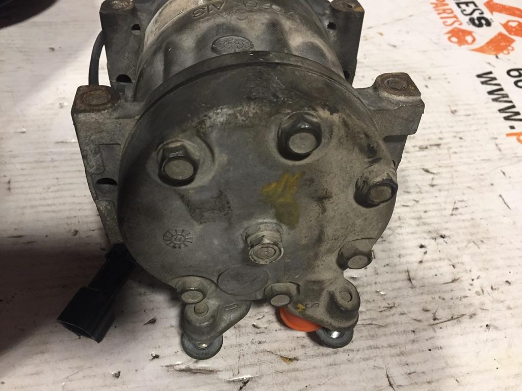 Air Conditioner Compressor | Payless Truck Parts