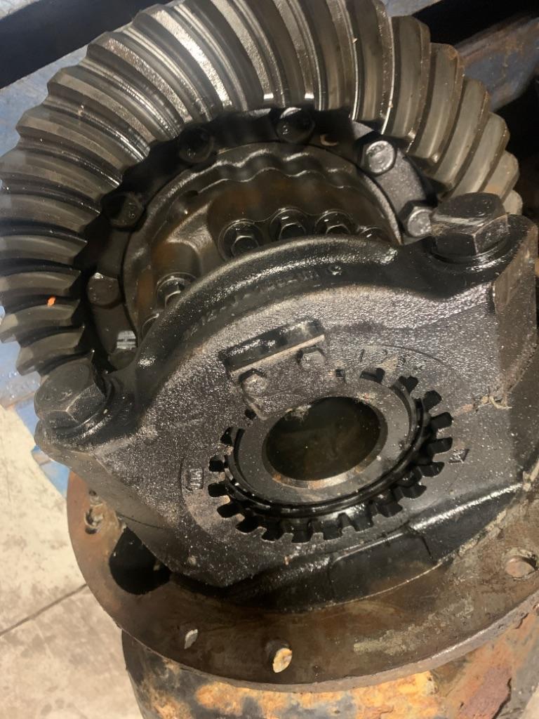 Differential Assembly (Front, Rear) | Payless Truck Parts