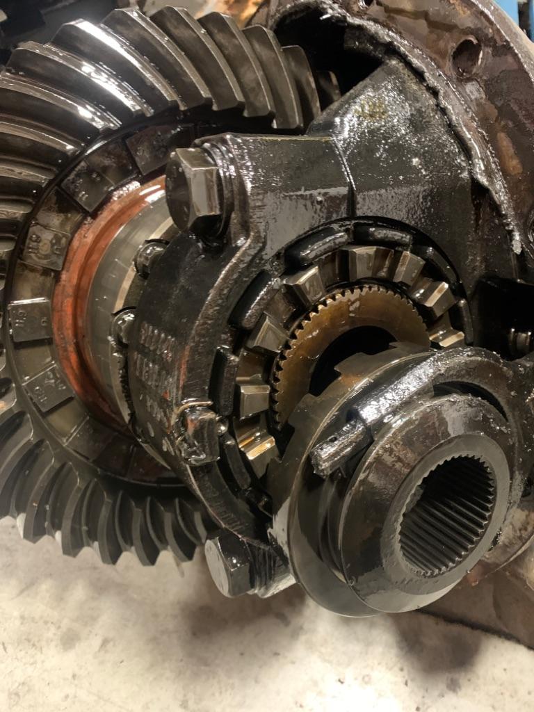 Eaton DS404 Differential Assembly (Front, Rear) | Payless Truck Parts