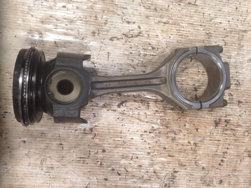 Cat C-15 Connecting Rod | Payless Truck Parts