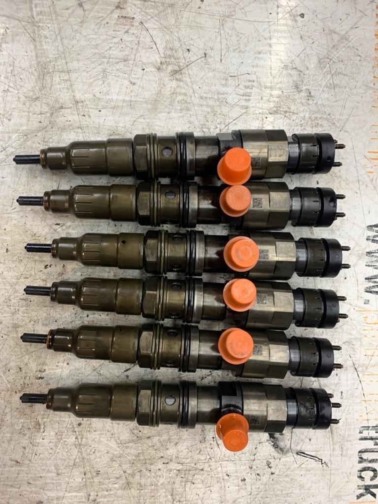 Detroit DD15 Fuel Injector | Payless Truck Parts
