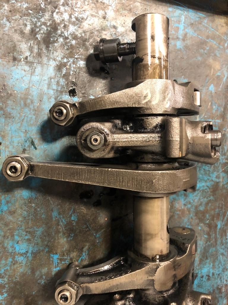 Rocker Arm | Payless Truck Parts