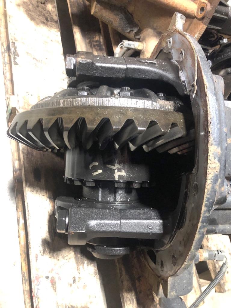 2017 Freightliner Cascadia Differential Assembly (Front, Rear ...