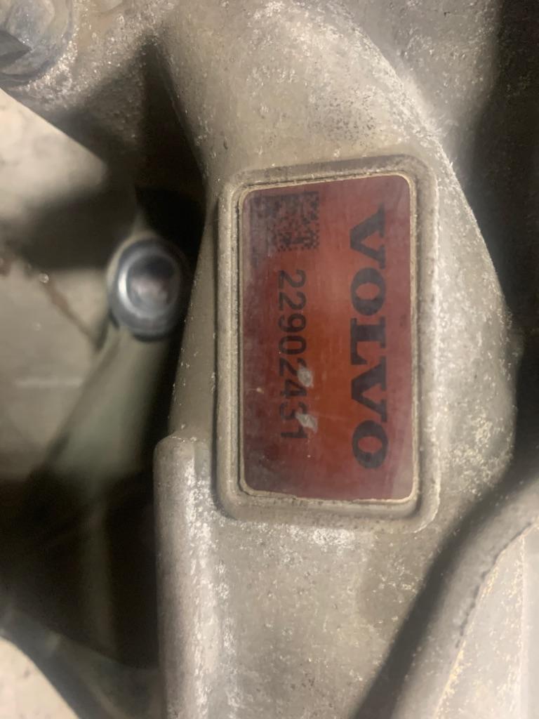 Volvo Water Pump | Payless Truck Parts