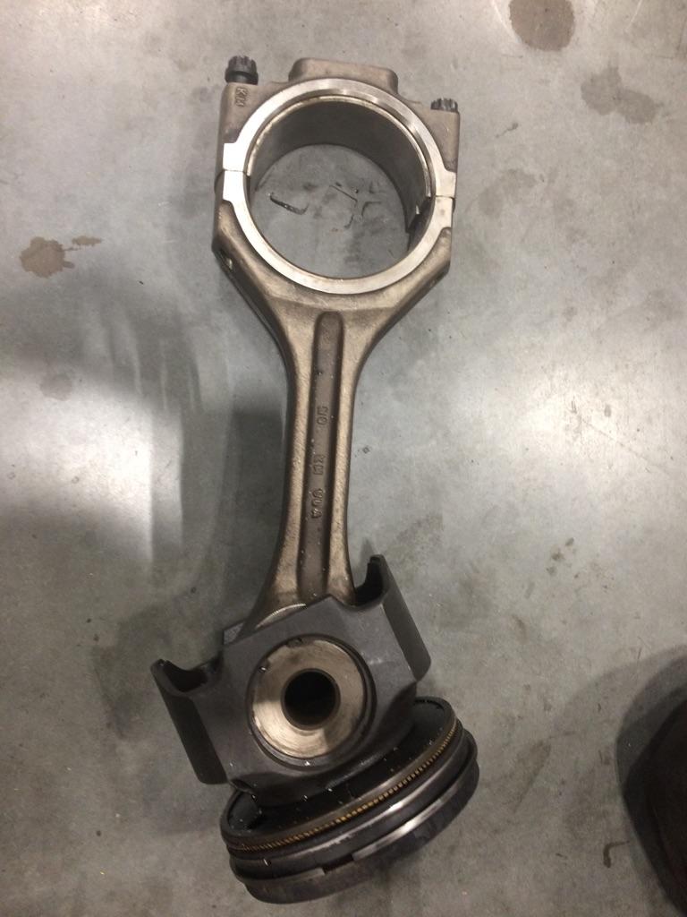 Cat Connecting Rod | Payless Truck Parts