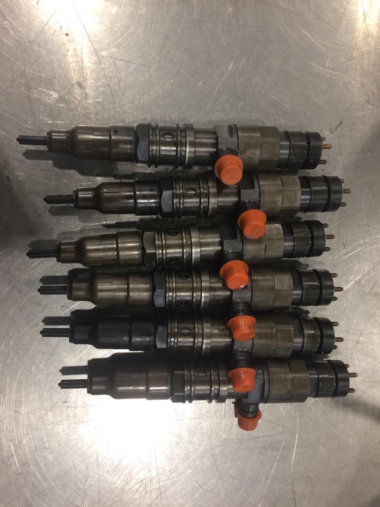 Detroit DD15 Fuel Injector | Payless Truck Parts