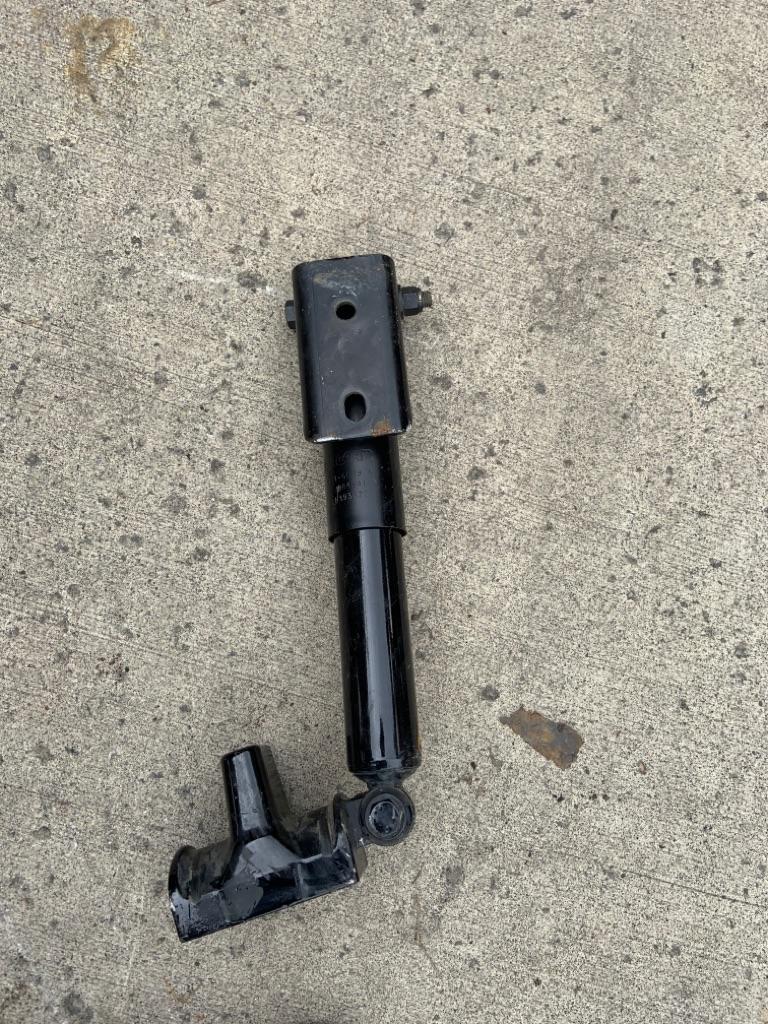 Miscellaneous Parts | Payless Truck Parts
