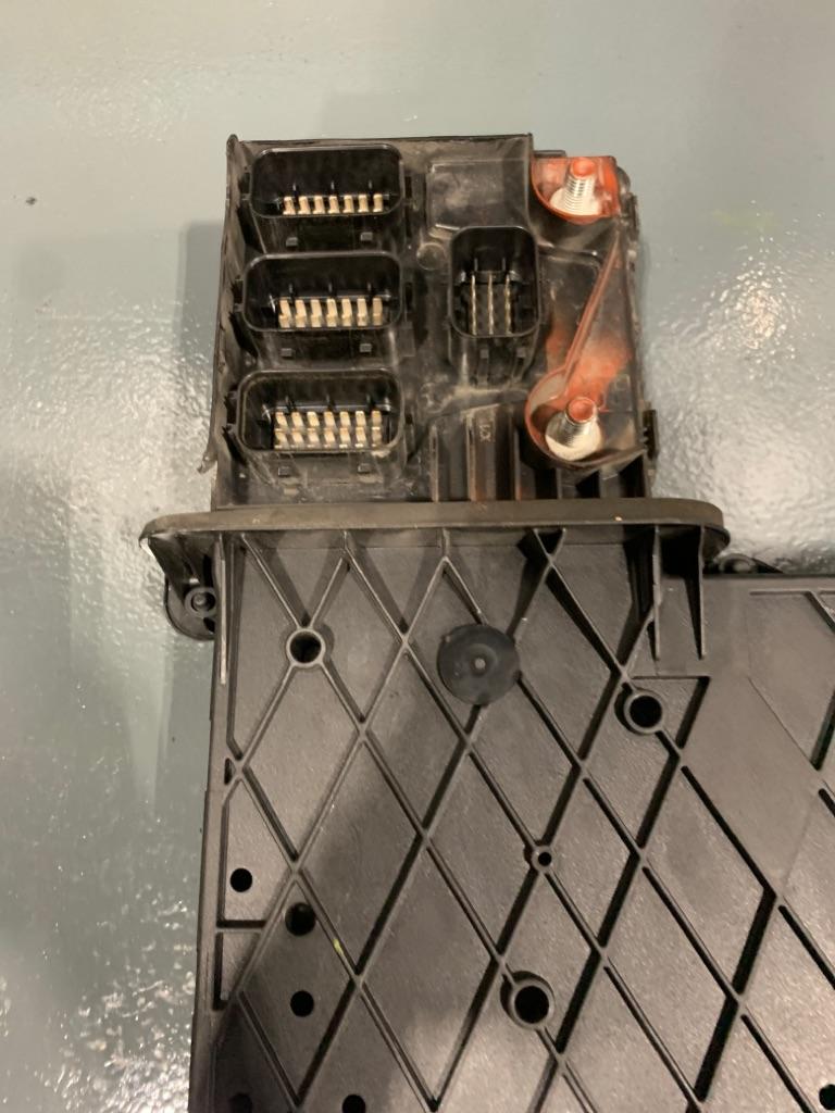 Electronic Chassis Control Modules | Payless Truck Parts