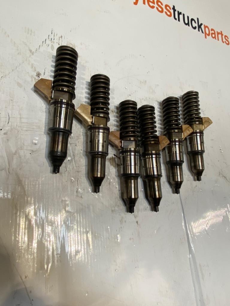 Cat C-15 Fuel Injector | Payless Truck Parts