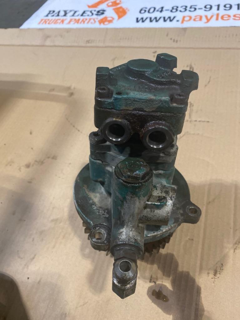 Volvo D13 SCR Power Steering Pump | Payless Truck Parts