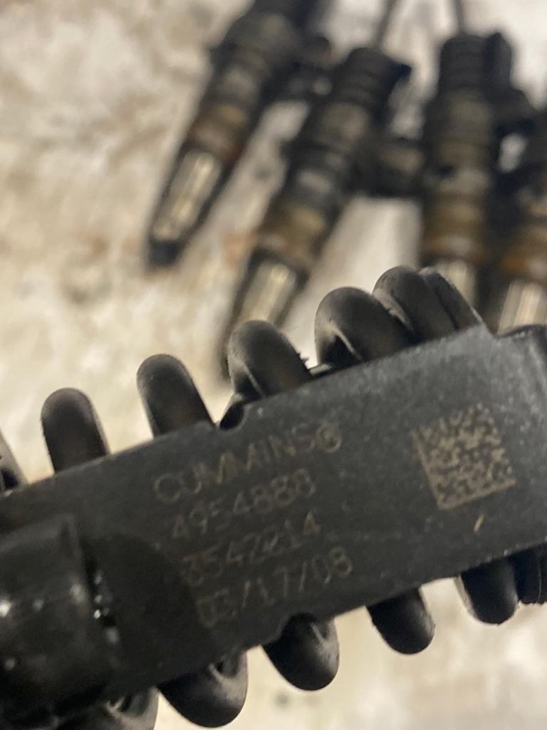 Cummins ISX Fuel Injector | Payless Truck Parts