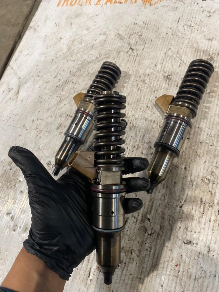 Cat C15 Fuel Injector | Payless Truck Parts