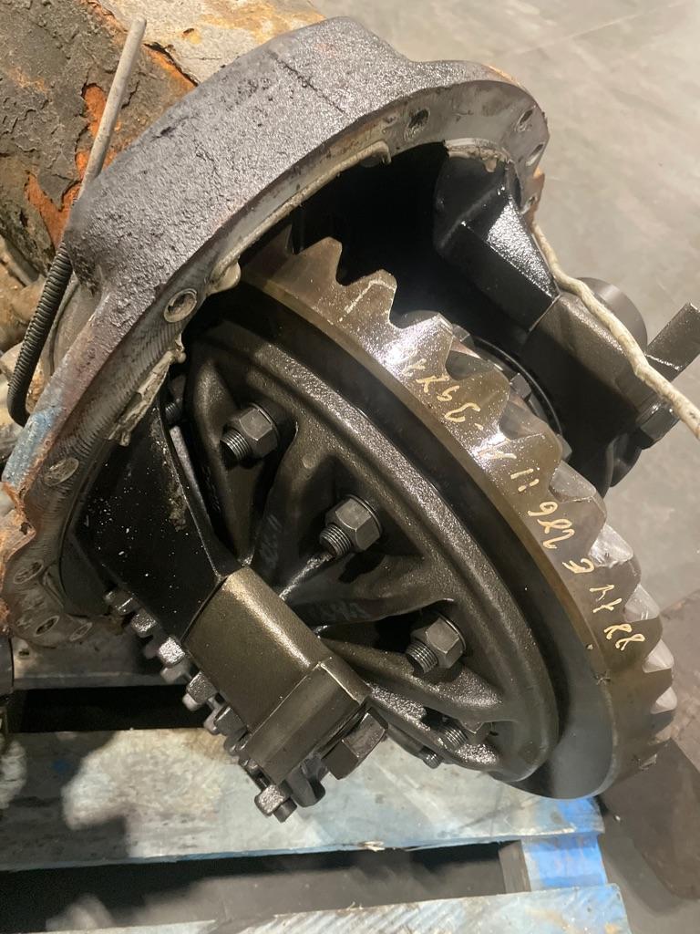 2012 Freightliner Cascadia Differential Assembly (Front, Rear ...