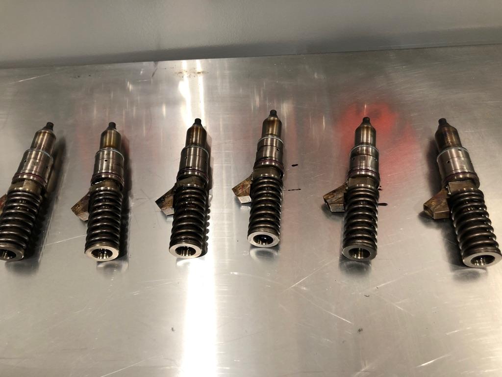 Cat C-12 Fuel Injector | Payless Truck Parts