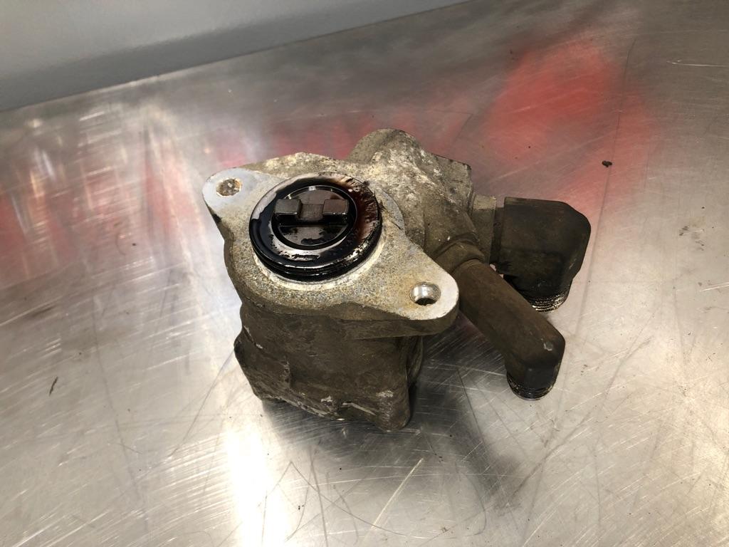 International MaxxForce 13 Power Steering Pump | Payless Truck Parts