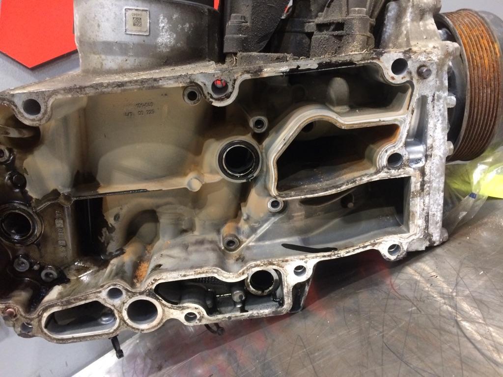 Detroit DD15 Engine Oil Cooler | Payless Truck Parts
