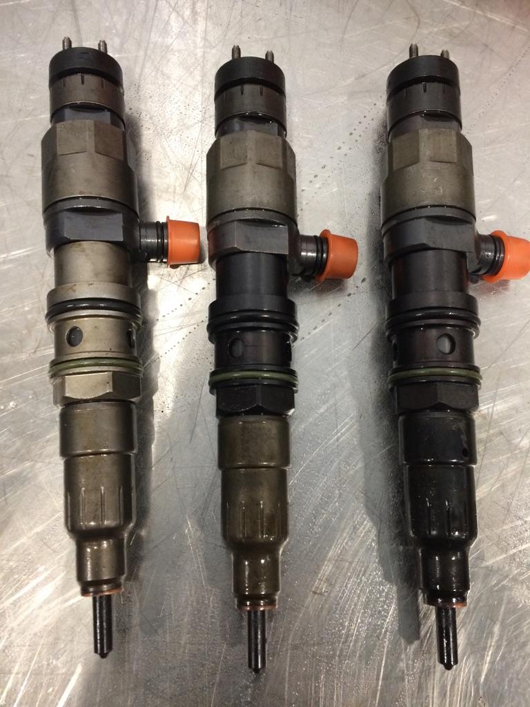 Detroit DD15 Fuel Injector | Payless Truck Parts