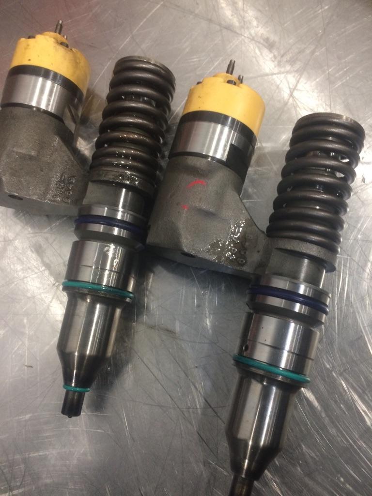 Cat C-12 Fuel Injector | Payless Truck Parts