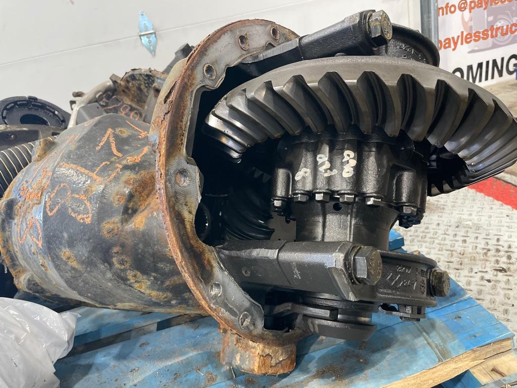 2018 Freightliner Cascadia Differential Assembly (Front, Rear ...