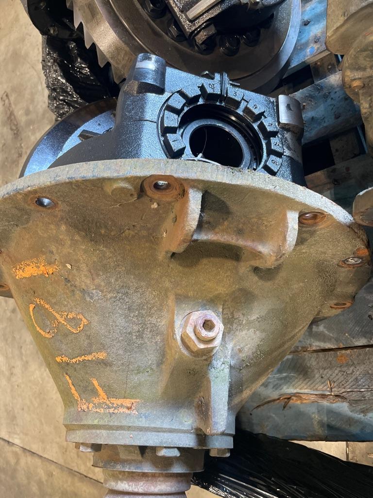 2005 Freightliner Century Class 120 Differential Assembly (Rear, Rear ...