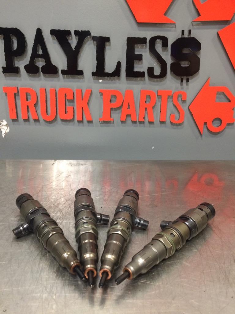 Detroit DD15 Fuel Injector | Payless Truck Parts