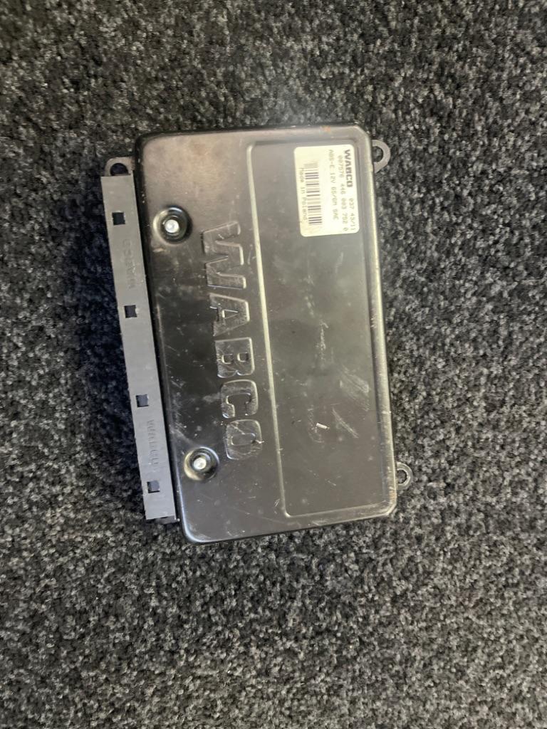 2013 Freightliner Cascadia ABS | Payless Truck Parts