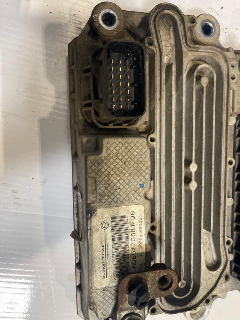 2014 Detroit dd15 MCM | Payless Truck Parts