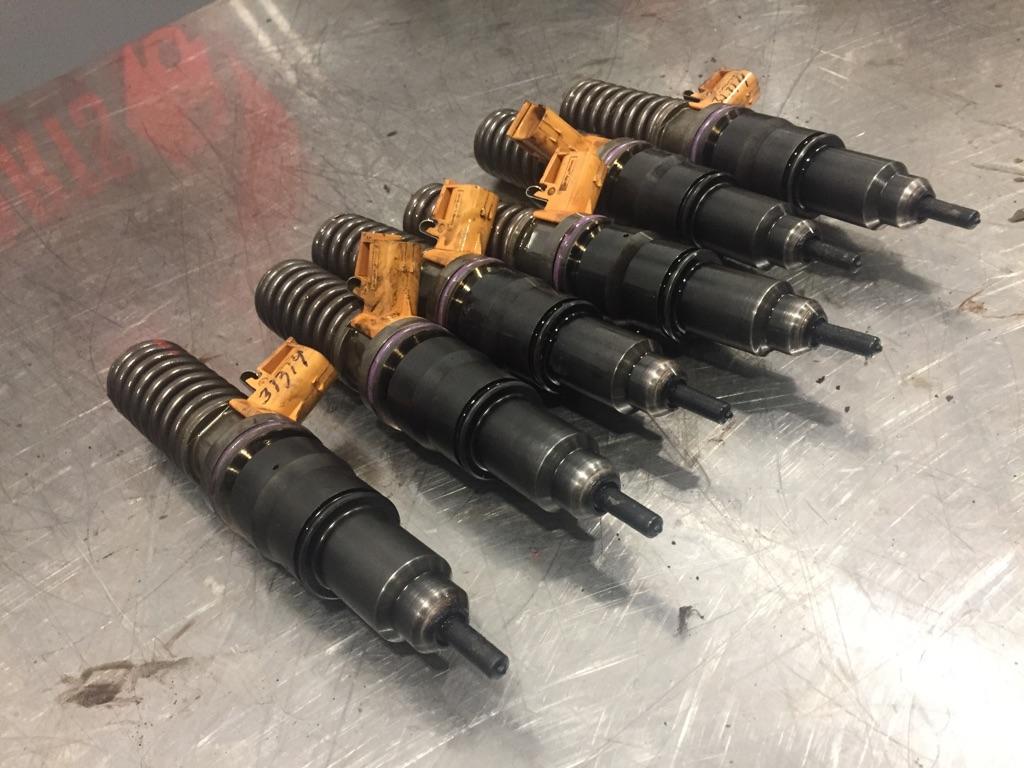Volvo D13 SCR Fuel Injector | Payless Truck Parts