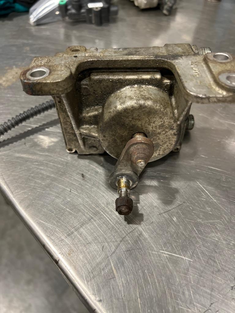 EGR Valve | Payless Truck Parts