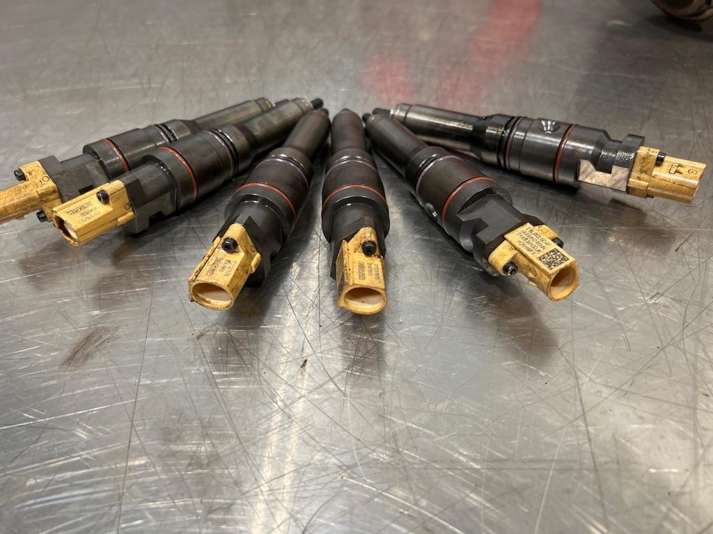 Paccar Fuel Injector | Payless Truck Parts