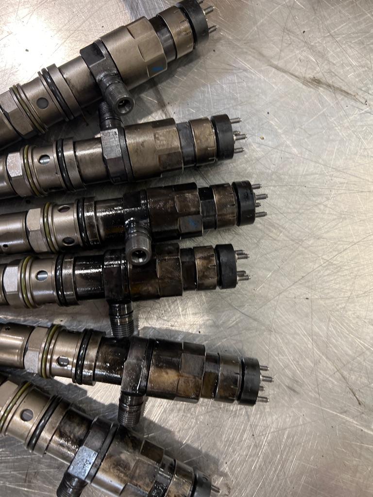 Detroit DD16 Fuel Injector | Payless Truck Parts