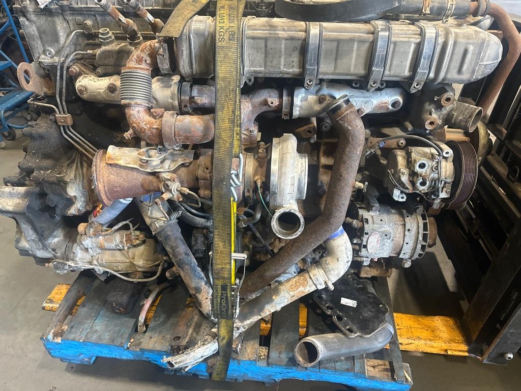 Detroit DD15 Engine Assembly | Payless Truck Parts