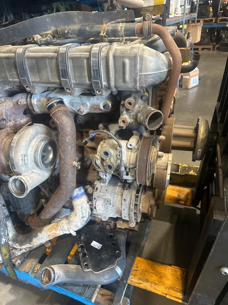 Detroit DD15 Engine Assembly | Payless Truck Parts