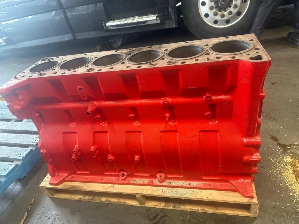 Cummins Cylinder Block | Payless Truck Parts