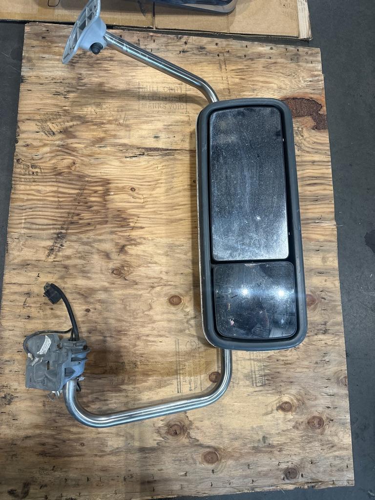 Freightliner Mirror (Side View) | Payless Truck Parts