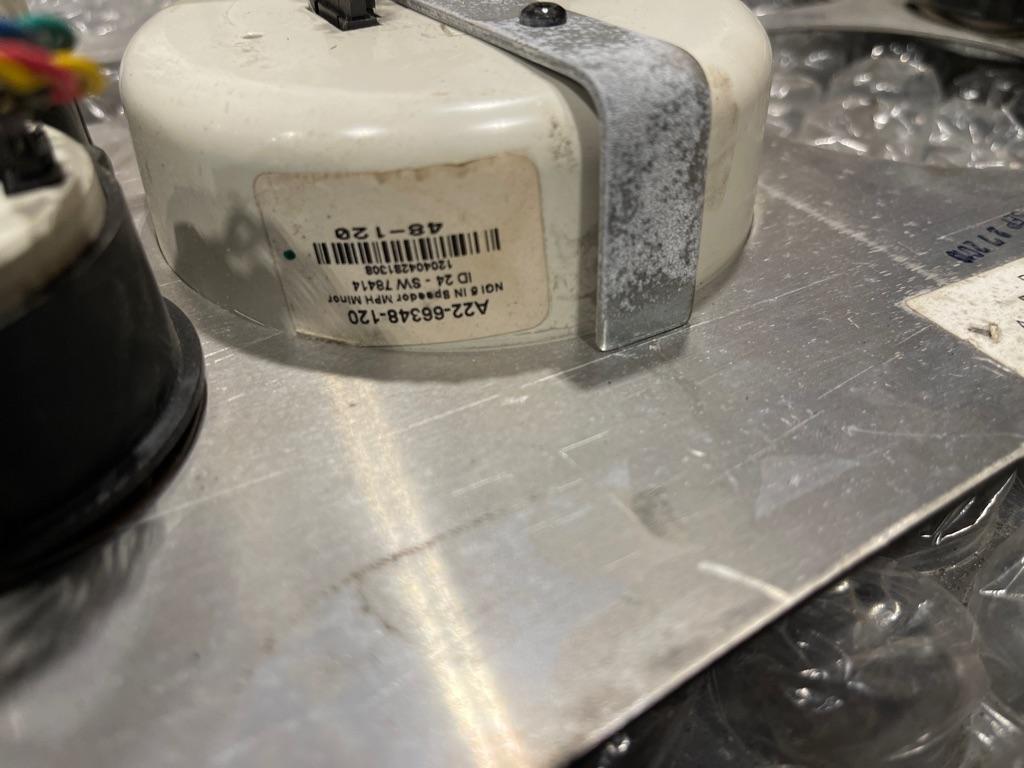 Freightliner Instrument Cluster | Payless Truck Parts