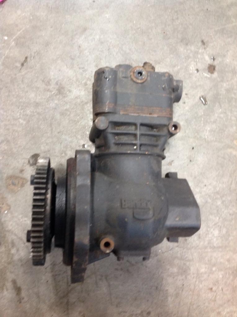 Detroit Series 60 Air Compressor | Payless Truck Parts