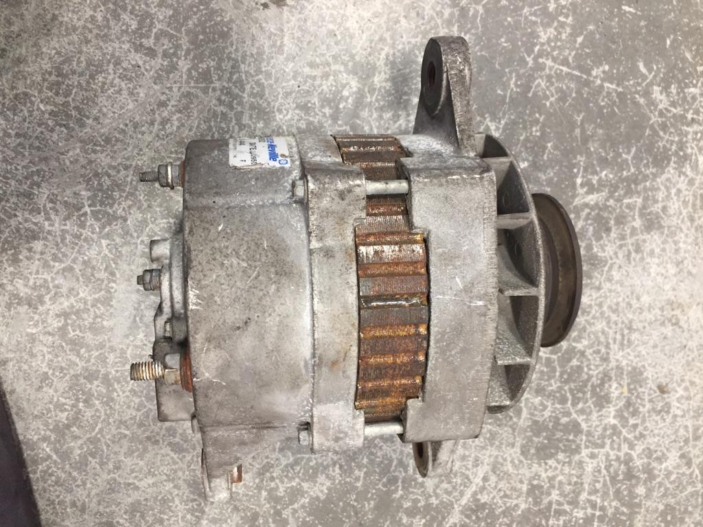 Leece-Neville Alternator | Payless Truck Parts