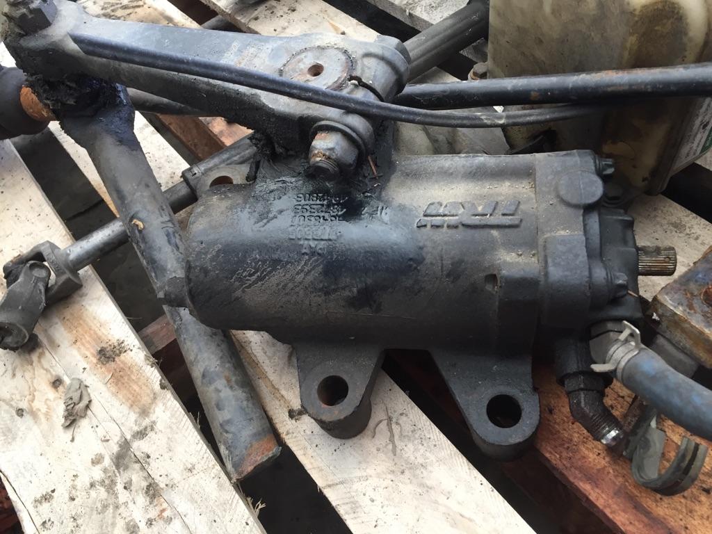 TRW/Ross Steering Gear / Rack | Payless Truck Parts