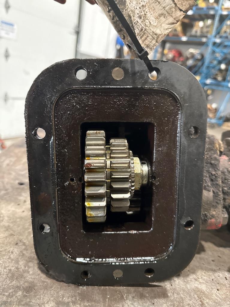 2018 Kenworth T800 PTO | Payless Truck Parts