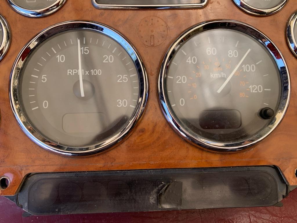 Peterbilt Instrument Cluster | Payless Truck Parts